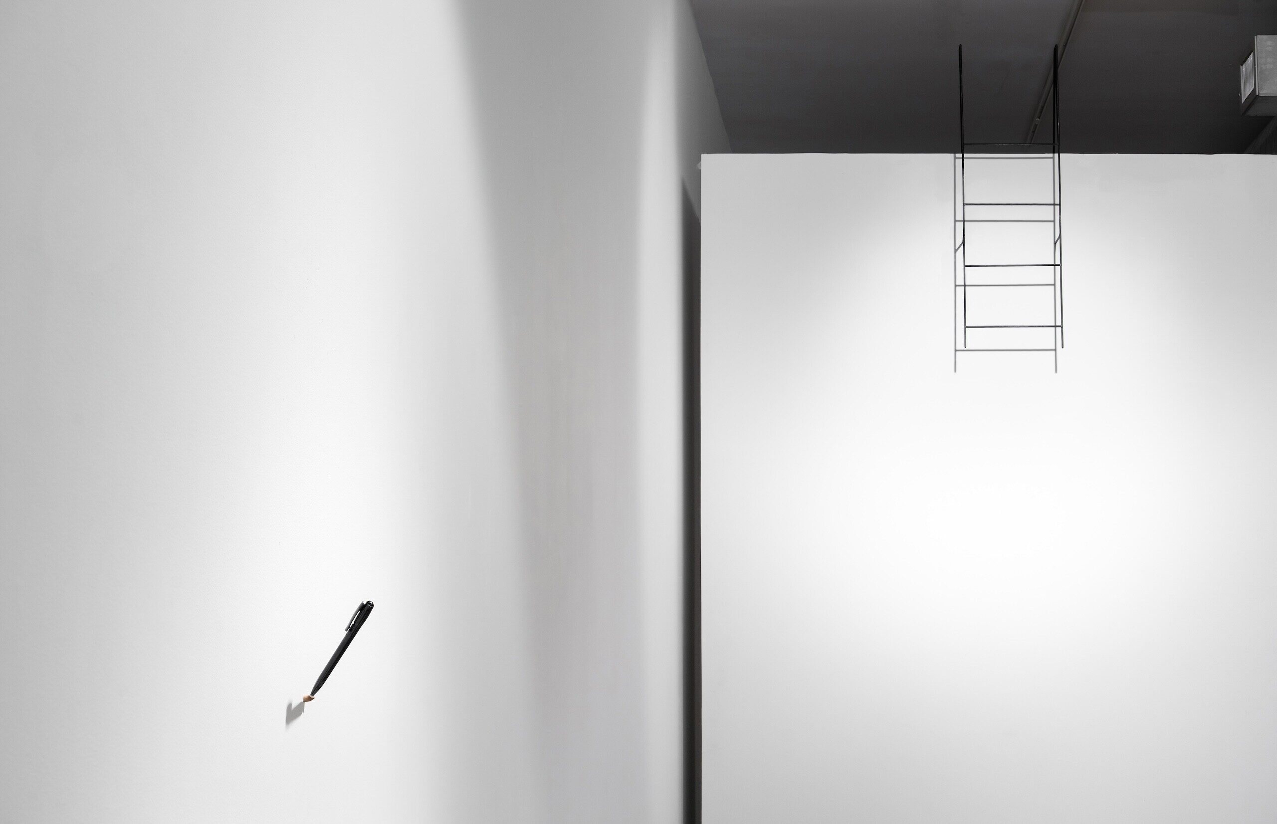 Sticky Gum Flat - Hamiltonian Artists